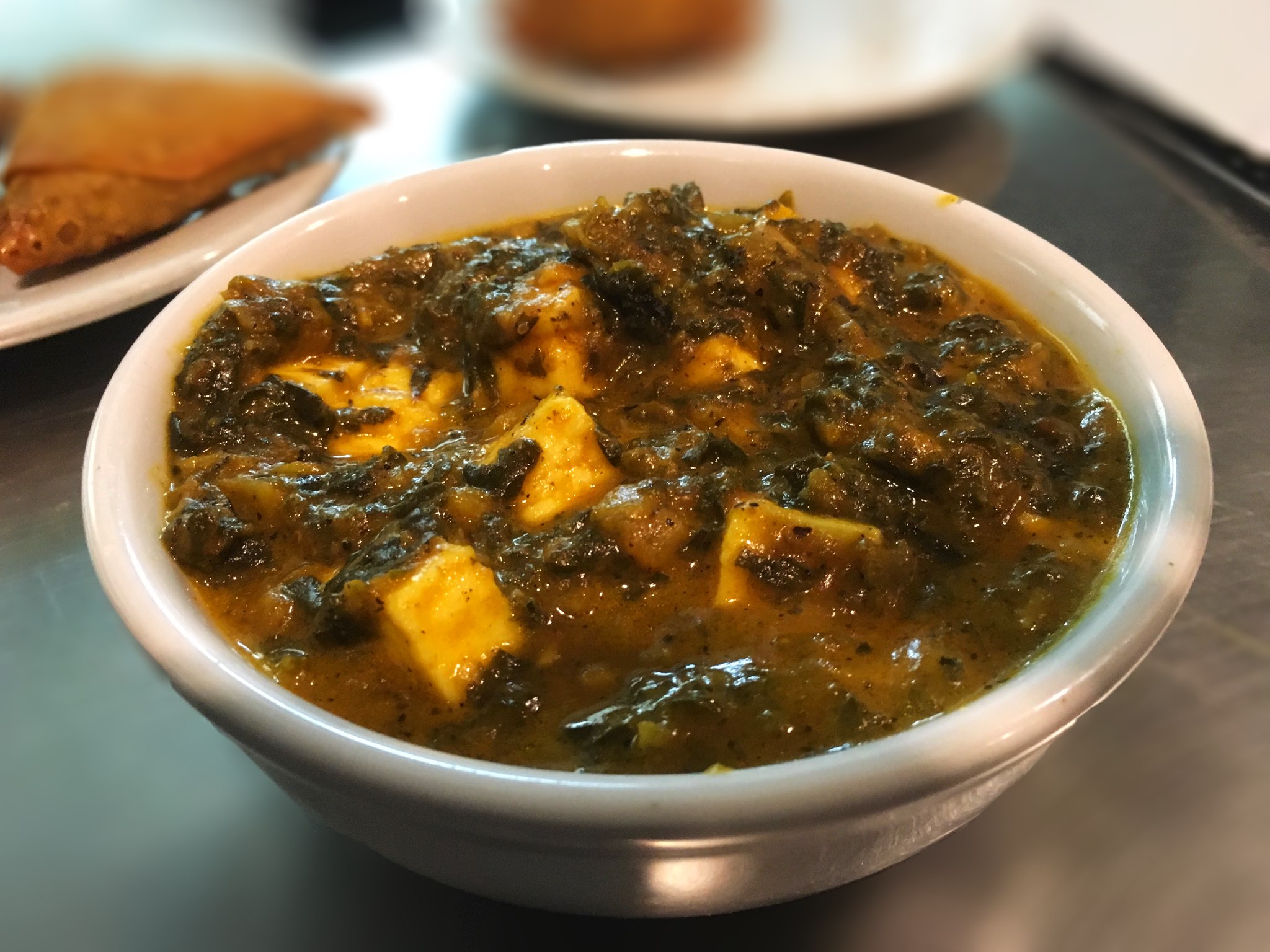 London Sizzler | Indian Bar and Grill